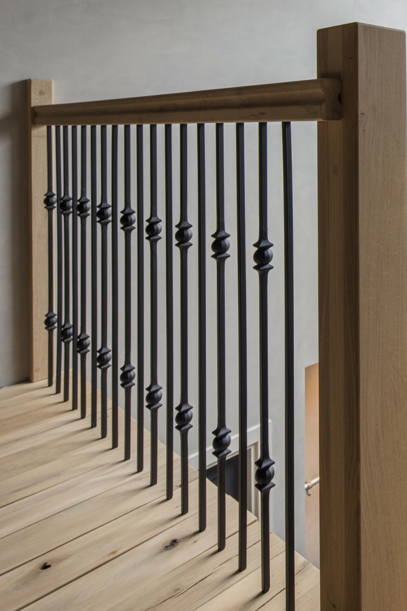 Metalen trapspijl MV-06